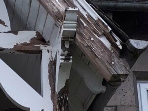 Timber Resin Repair Case Study | Richardson & Starling Howwood