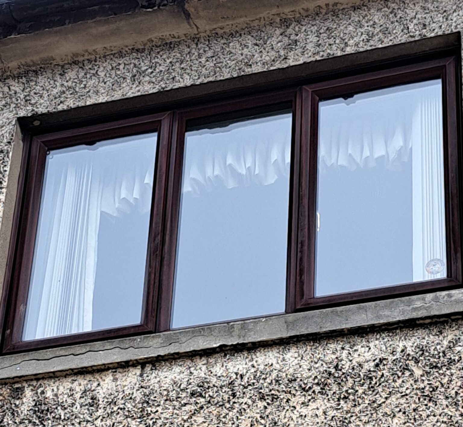 Natural Cement repair to concrete window cills - Richardson & Starling